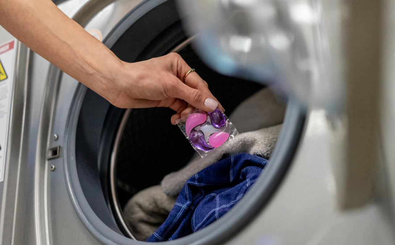 Laundry Labs | Laundry Detergents for Laundromats & Businesses